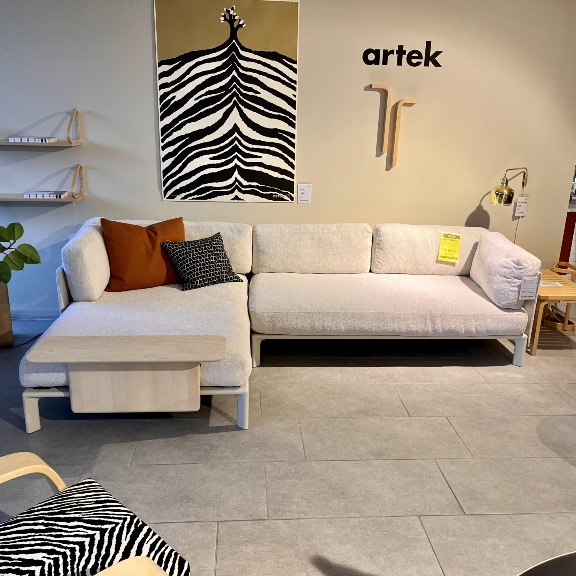 Anagram Sofa – Vitra - Utställningsexemplar – Severins